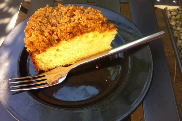 Recipe: Danish Dream Cake / Drømmekage – Dough Culture